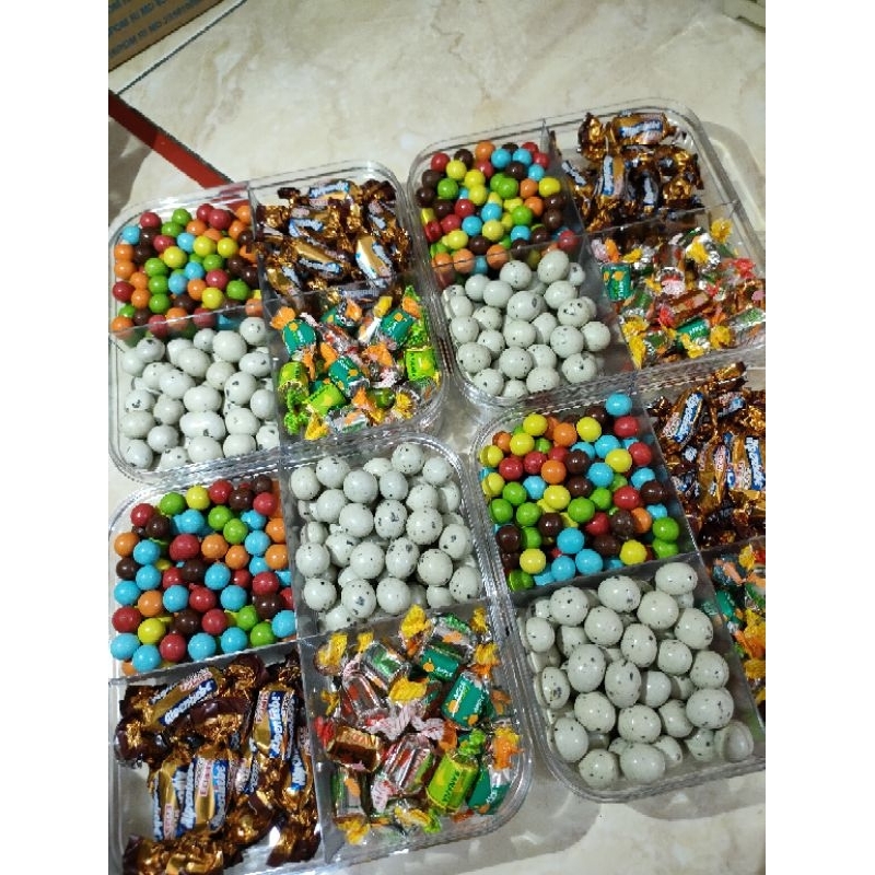 Jual Parcel Coklat Legie Sekat 4 - Coklat Legie | Shopee Indonesia