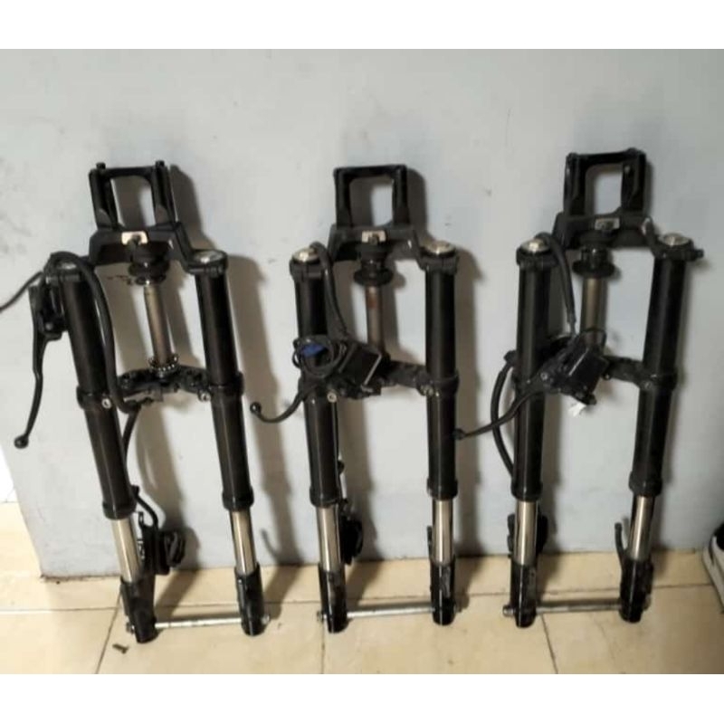 Jual shock upsidown yamaha XSR155 | Shopee Indonesia