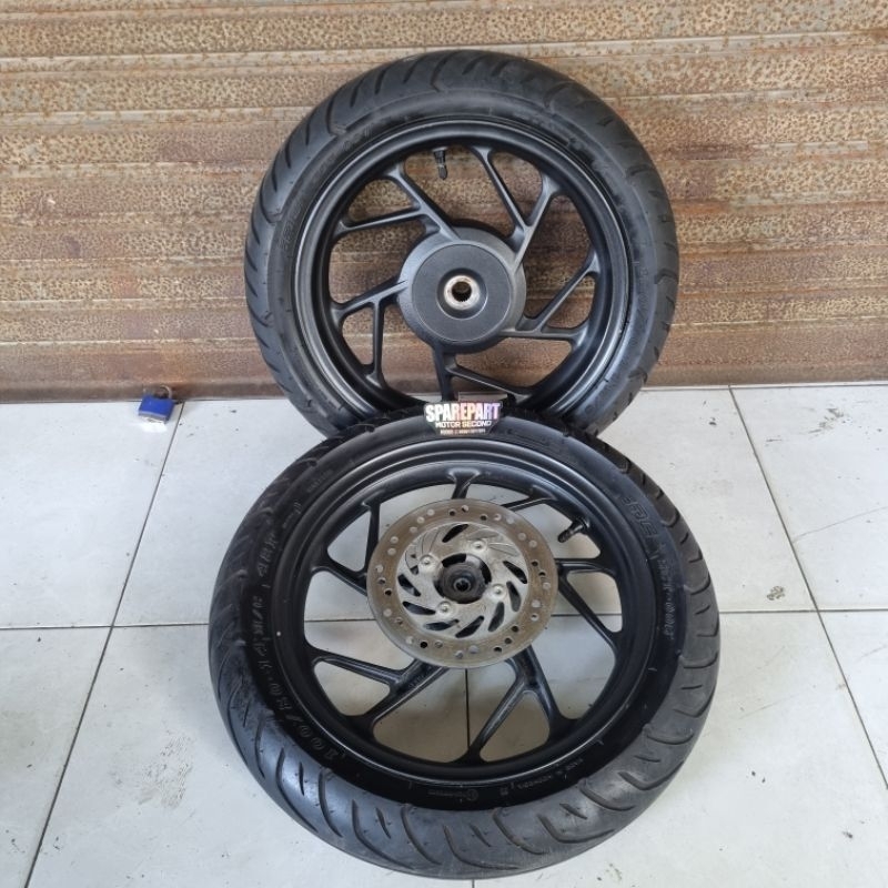 Jual Velg velk roda resing racing depan belakang ori new vario 160 fi ...