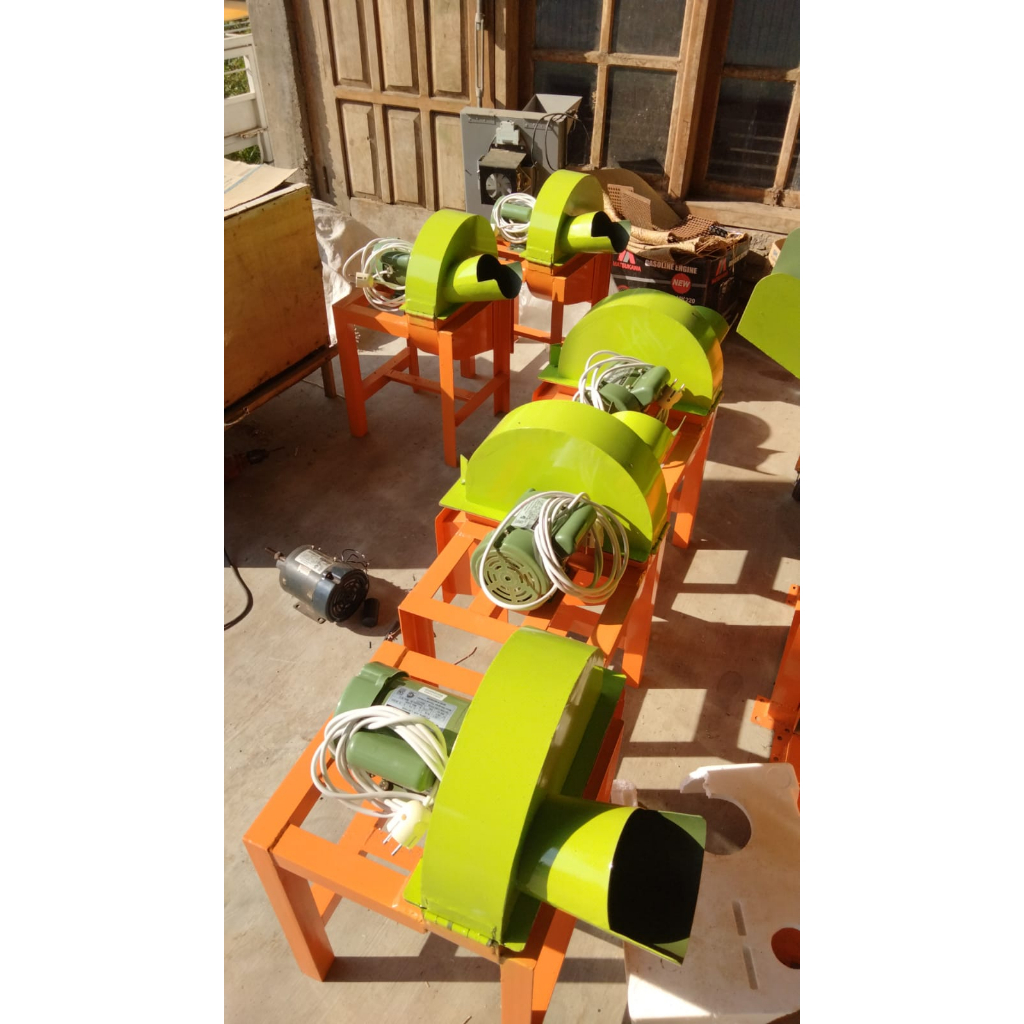 Jual Mesin copper Pencacah Rumput Otomatis Mesin pakan ternak Cacah ...