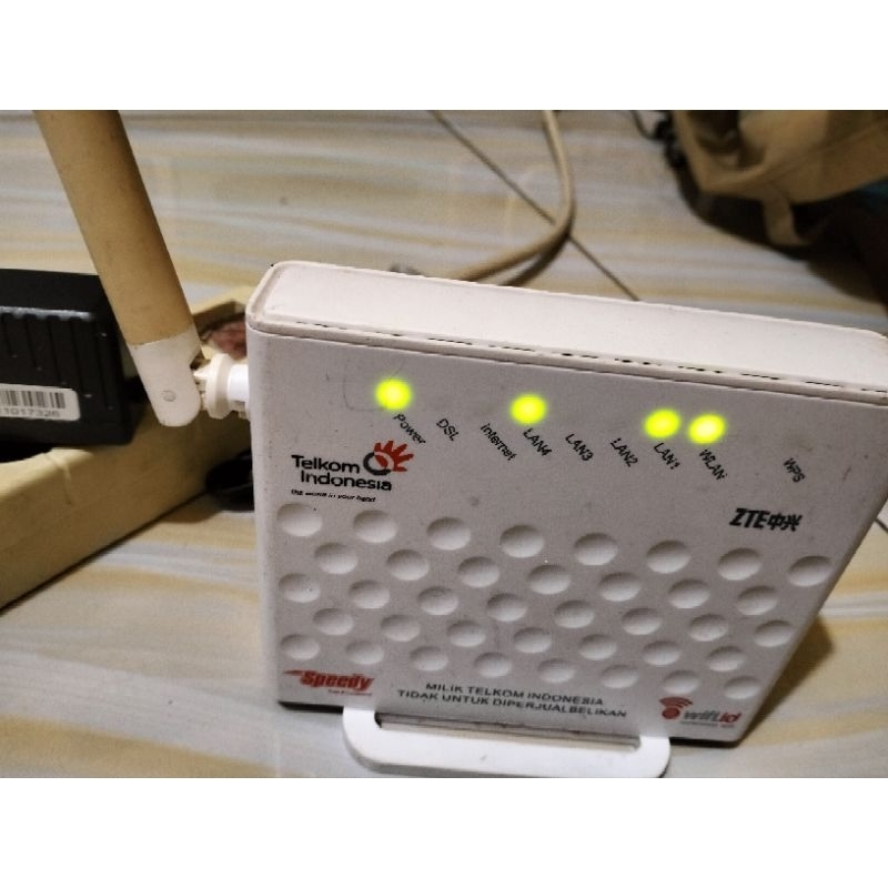 Jual ZTE ZXHN H108N tanpa adaptor | Shopee Indonesia