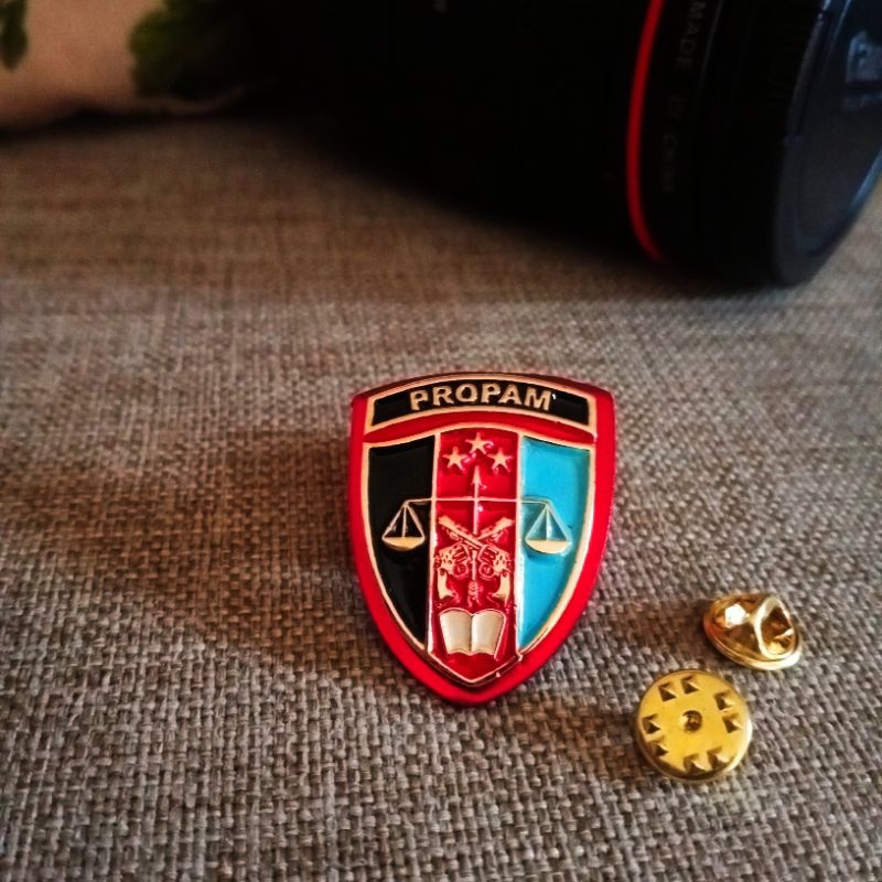 Jual PIN PROPAM MIKA AKRILIK | Shopee Indonesia