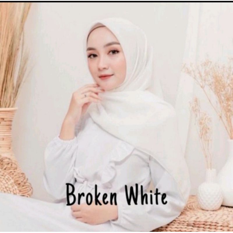 Jual Krudung PUTIH Krudung Segi empat PUTIH Bella Square PutihTulang ...
