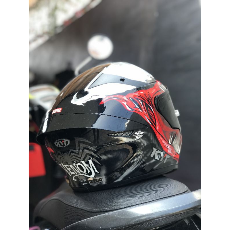 Jual KYT TT course Marvel venom limited edition | Shopee Indonesia