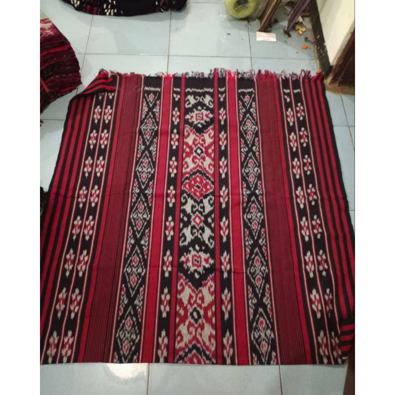 Jual kain tenun blanket merah putih motif manado | Shopee Indonesia