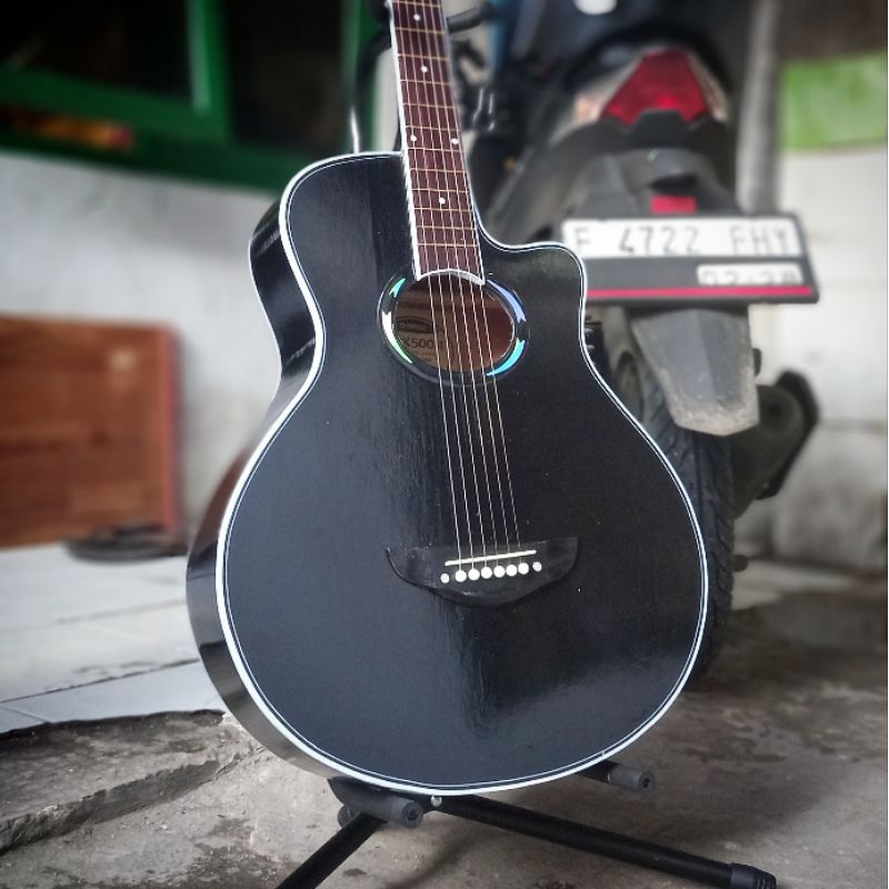 Jual Gitar Akustik Yamaha Fg225 Custom (Bonus Senar 1set & Pik ...
