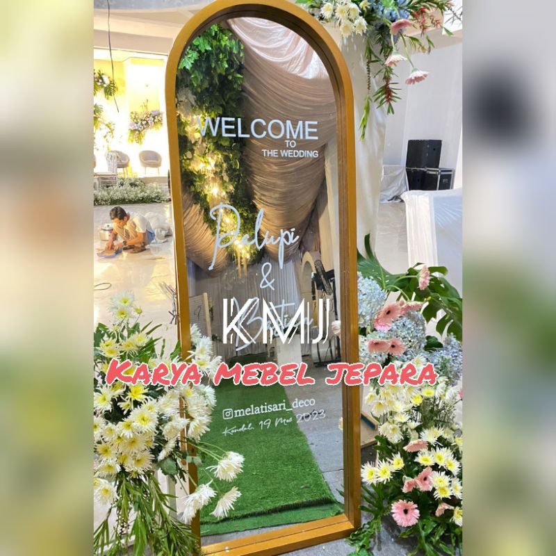 Jual [FIGURA] WELLCOME SIGN/ STANDING KACA / STANDING NAMA DEKOR | Shopee Indonesia