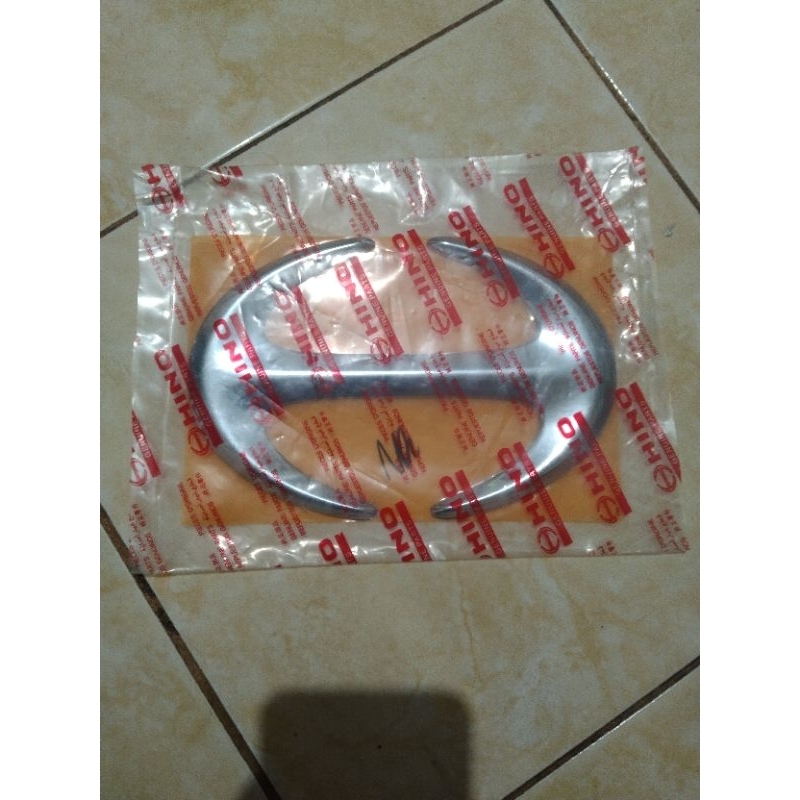 Jual logo Hino Dutro 300 | Shopee Indonesia