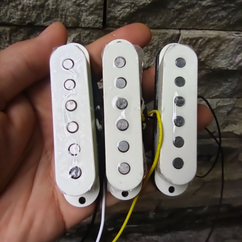 Jual Pickups spull gitar Original Stratocaster Classic Vibe 70s per pcs ...