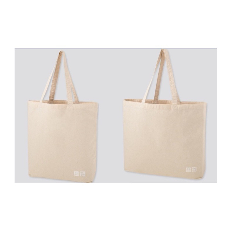 Jual totebag tas uniqlo ukuran M atau L original | Shopee Indonesia