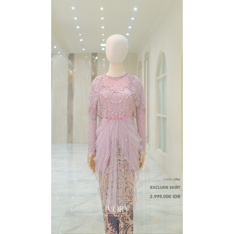 Jual (SEWA KEBAYA IVORY WISUDA LAMARAN FULLSET) |*Baca Description Box ...