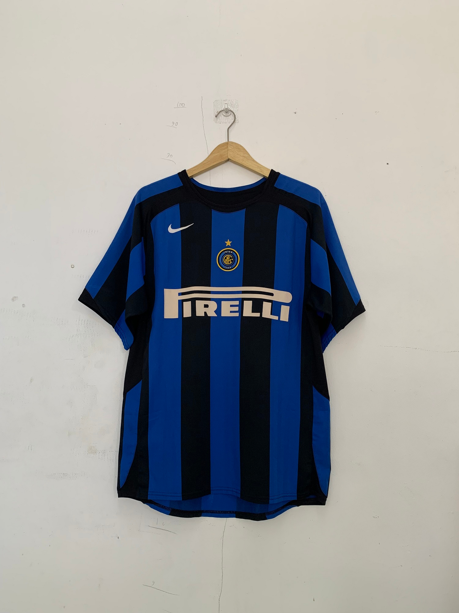 Jual JERSEY INTER MILAN HOME 05/06 ORIGINAL #STANKOVIC | Shopee Indonesia