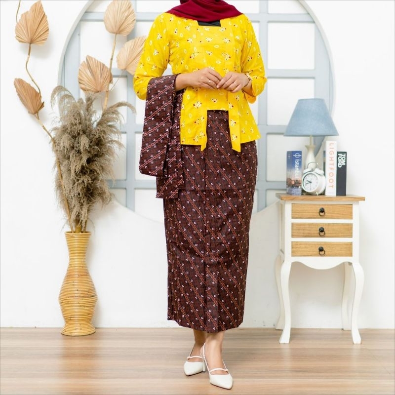 Jual ROK BATIK WIRU JADI ROK BAWAHAN KEBAYA MOTIF BATIK TRADISIONAL ...