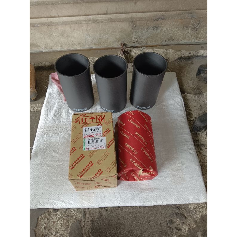 Jual BORING / LINER ENGINE JO8E HINO LOHAN 3MM S1146-E0050 PER 1 SET 6 ...