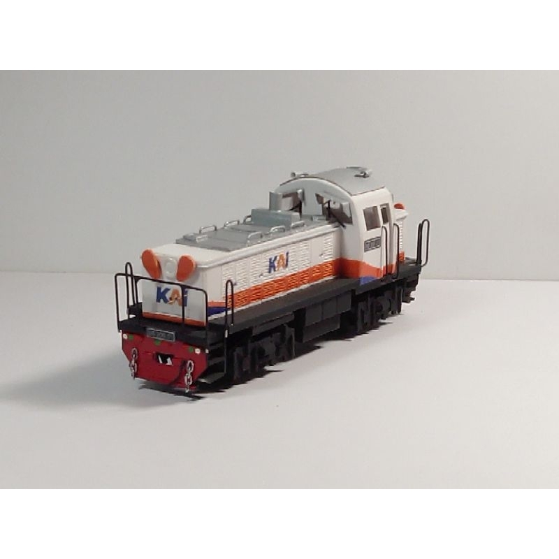 Jual Miniatur Lokomotif BB300 Logo KAI 2020 Skala 1:87 | Shopee Indonesia