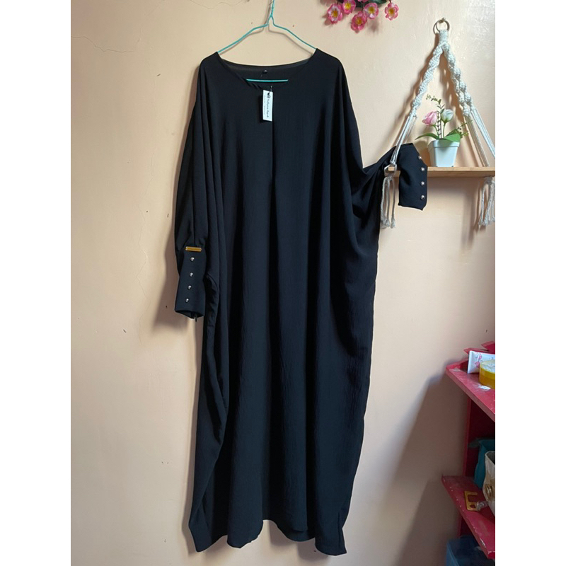 Jual Abaya batwing crinkle tangan kancing set hijab | Shopee Indonesia