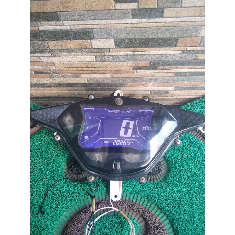 Jual Speedometer kilometer odometer Yamaha aerox old ORIGINAL | Shopee ...