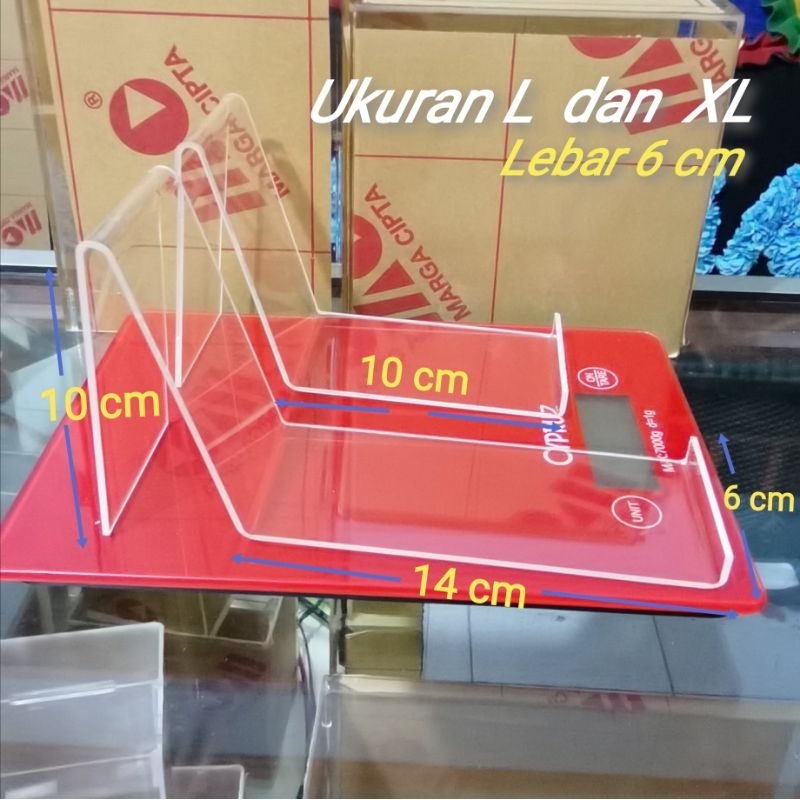 Jual stand sepatu akrilik / display sepatu akrilik / dudukan sepatu ...