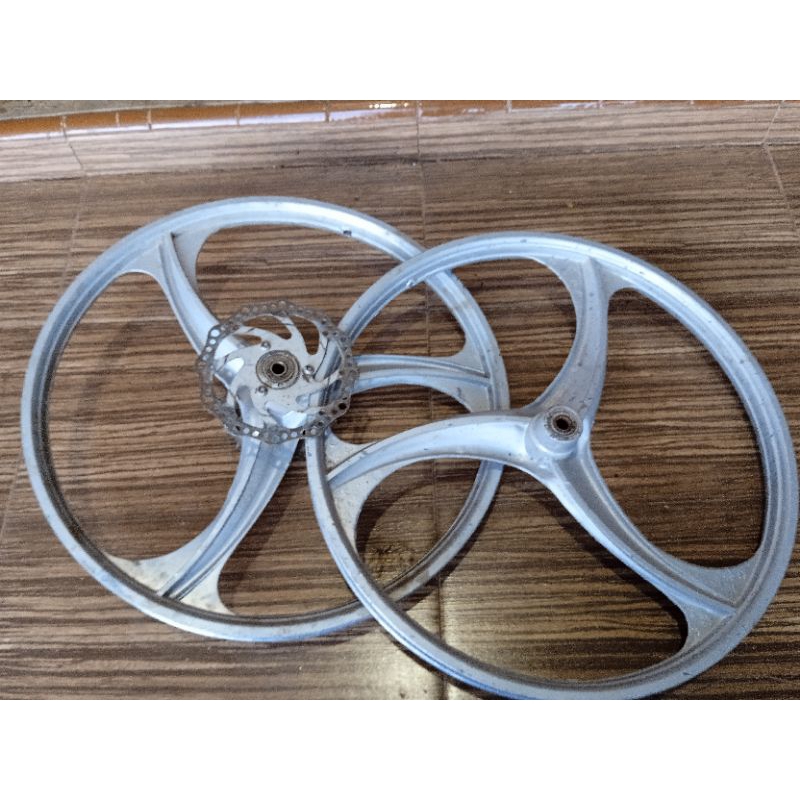 Jual Velg roda 20 Alloy | Shopee Indonesia