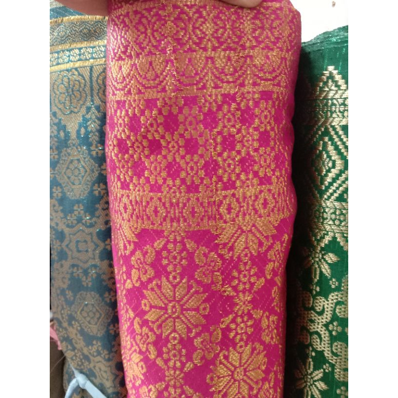 Jual KAIN SONGKET / KAIN SONGKET METERAN / KAIN SONGKET MELAYU | Shopee ...