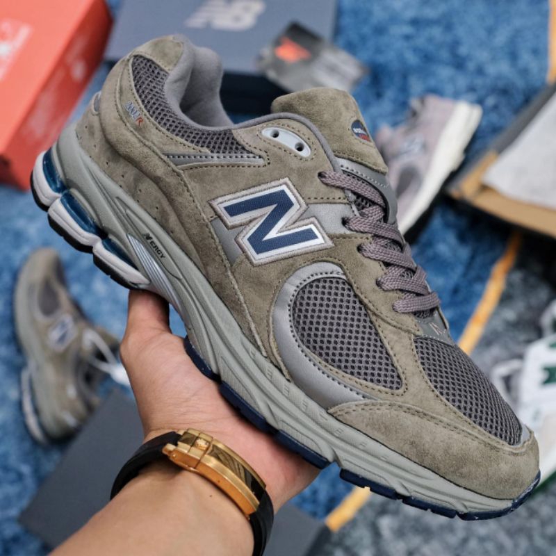 Jual NEW BALANCE 2002R LIGHT GREY | Shopee Indonesia