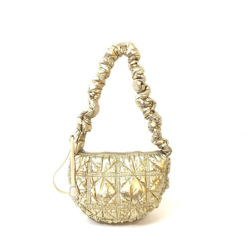 Jual CARLYN Poing Small Shoulder Bag | Shopee Indonesia