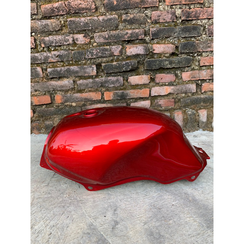 Jual Tangki tiger lama 2000 tengki tilas warna merah maron set body ...