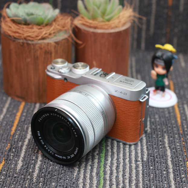 Jual Kamera Mirrorless Fujifilm XA2 16-50mm Fujifilm XA 2 / XA-2 / X A2 ...