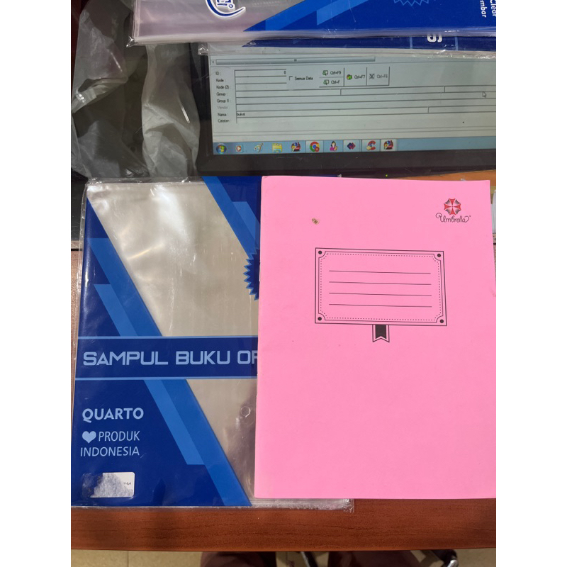 Jual 1 Pak Sampul Buku Plastik Jenis Lem Slip Ukuran Quarto Boxy Lks