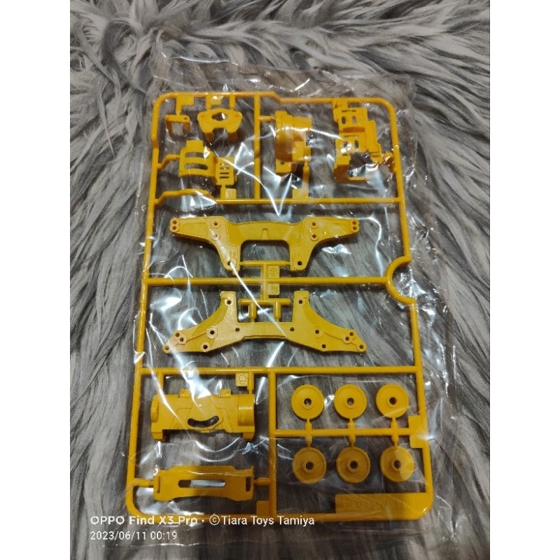 Jual Tamiya Gear Box / Gearbox Vz Chassis Yellow Kuning ( original ...