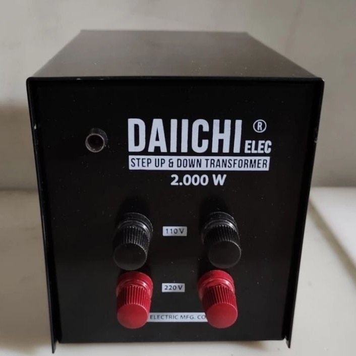 Jual Trafo Step Down & Up 110v 220v 2000 Watt Transformer Merk DAIICHI ...