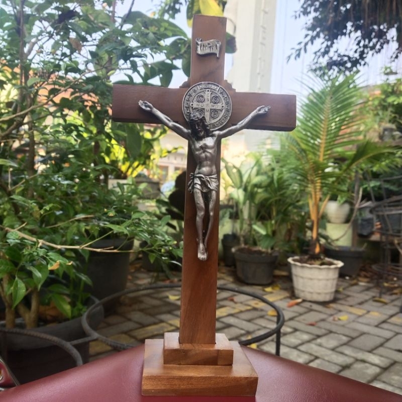 Jual Salib Benedictus 2 in 1 Salib Duduk Dan Dinding | Shopee Indonesia