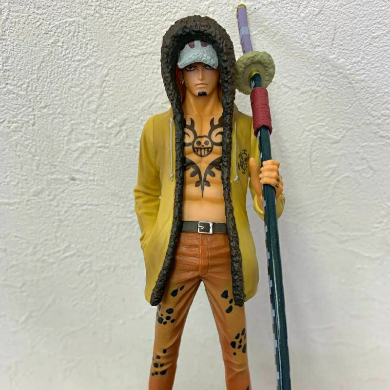 Jual Action Figure One Piece Law Stampede | Shopee Indonesia