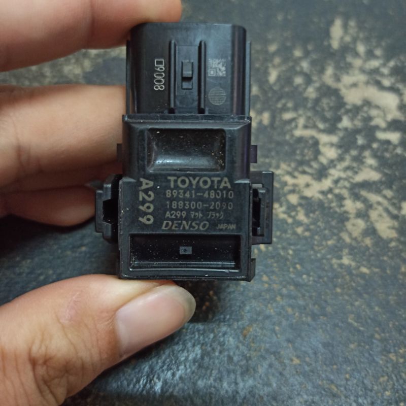 Jual Sensor Parkir Sensor Ultrasonic Assy Toyota Fortuner Innova Lama ...