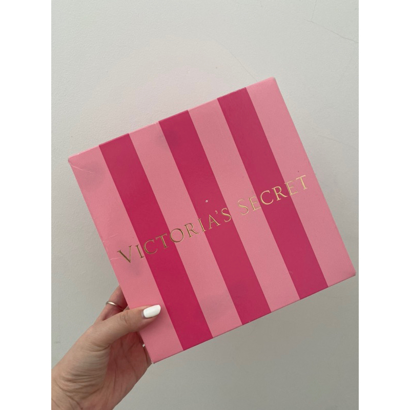 Jual Victoria Secret Gift Box / Hampers Box (Original) | Shopee Indonesia