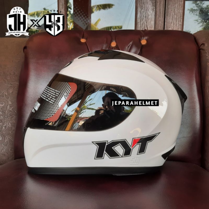 Jual Helm Full Face KYT R10 Solid Polos White Putih Glossy Original ...