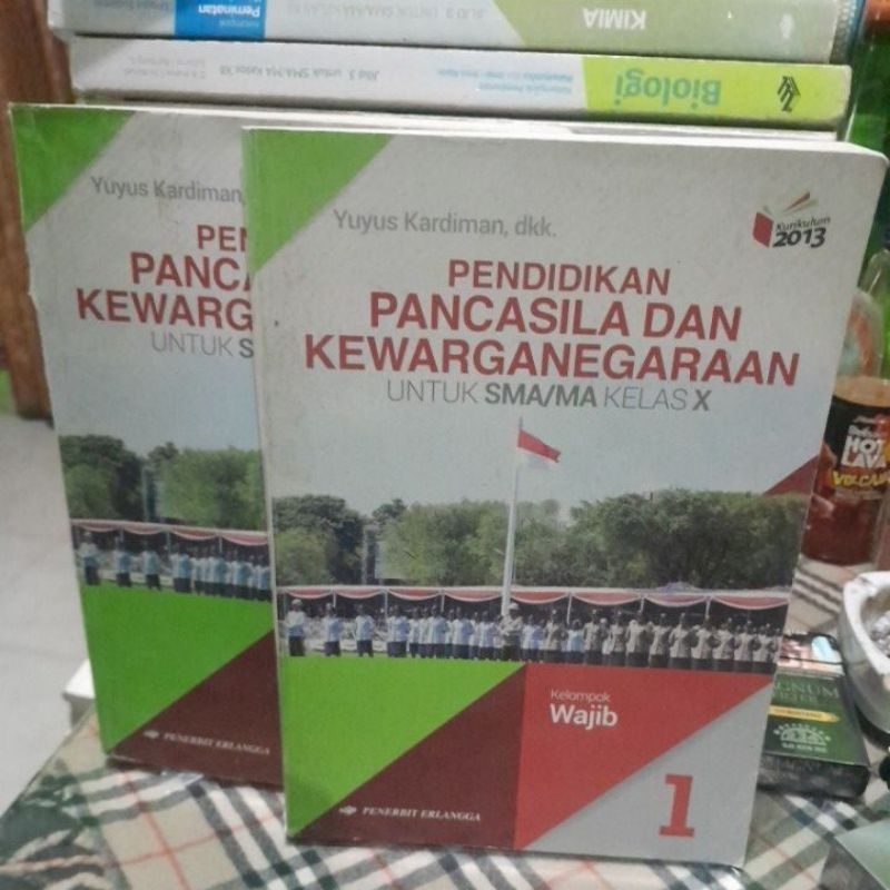Jual BUKU PPKN ( PENDIDIKAN PANCASILA DAN KEWARGANEGARAAN) UNTUK SMA KELAS 10 PENERBIT ERLANGGA ...