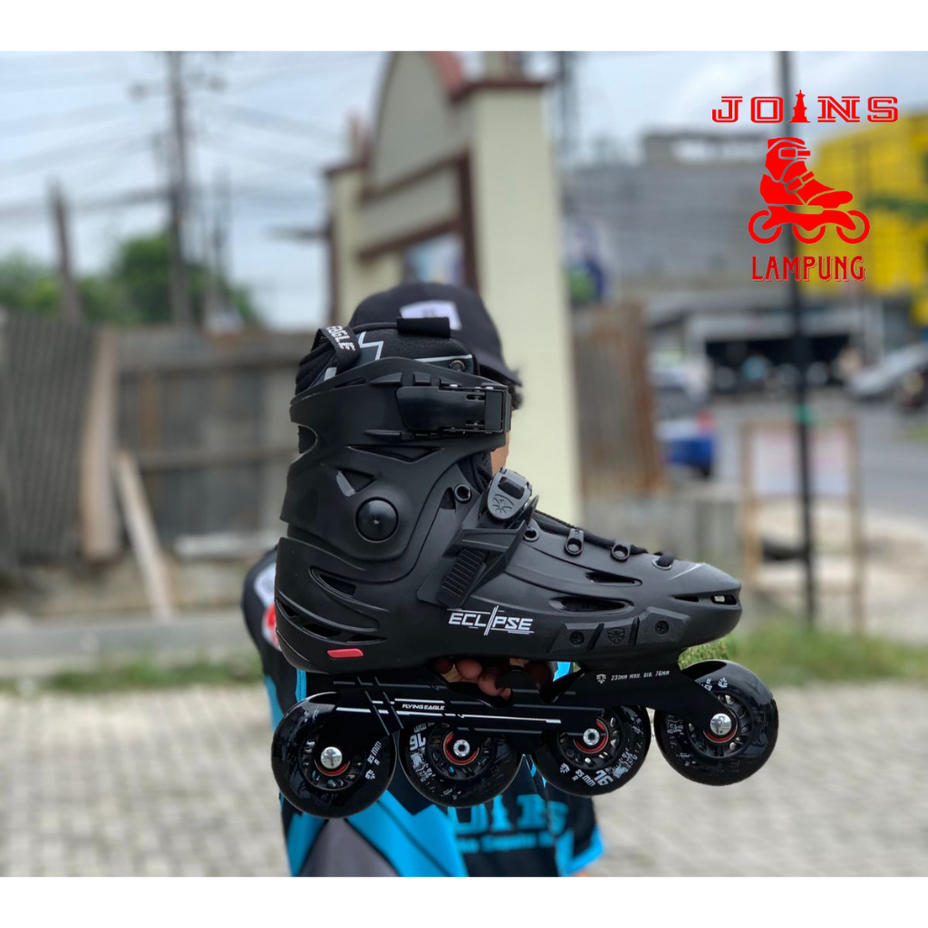 Jual SEPATU RODA FLYING EAGLE ECLIPSE HITAM | Shopee Indonesia