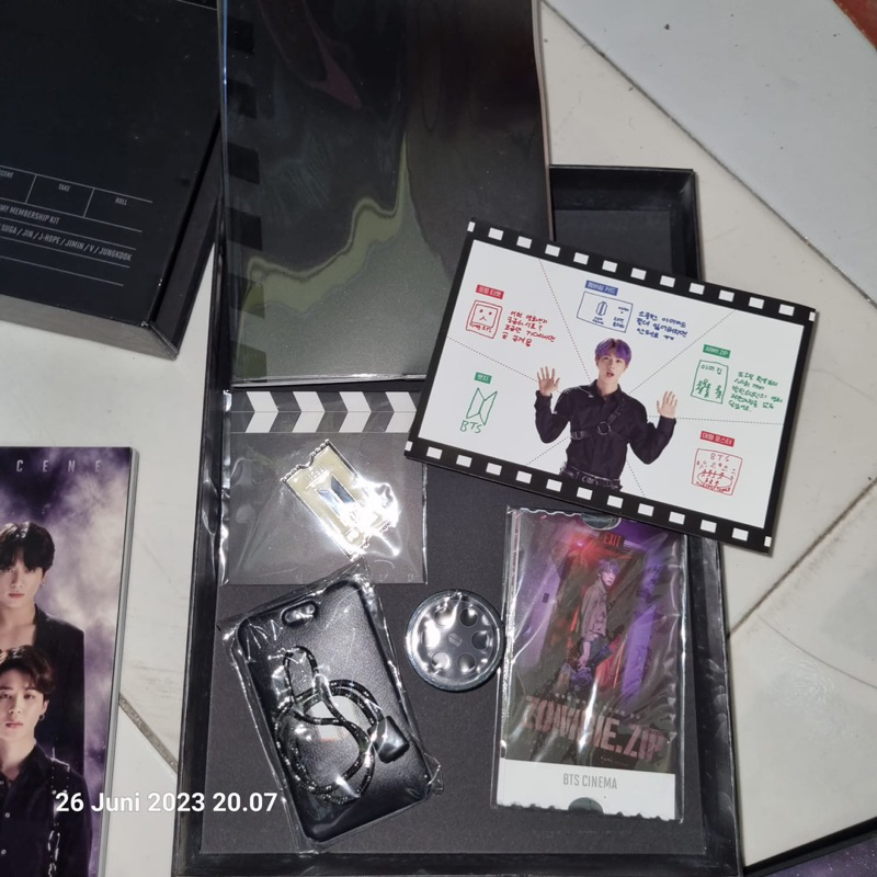 Jual BTS ARMY KIT 6th GEN ARMY MEMBERSHIP FULL SET ( Lihat di Foto ) | Shopee Indonesia