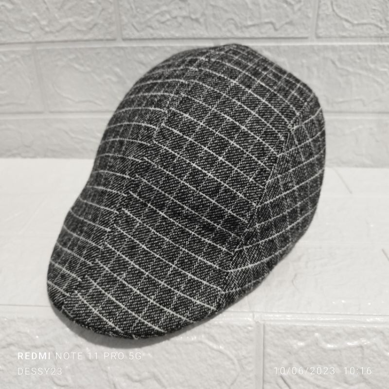 Jual topi flat cap newsboy pelukis pak tino sidin topi import | Shopee ...