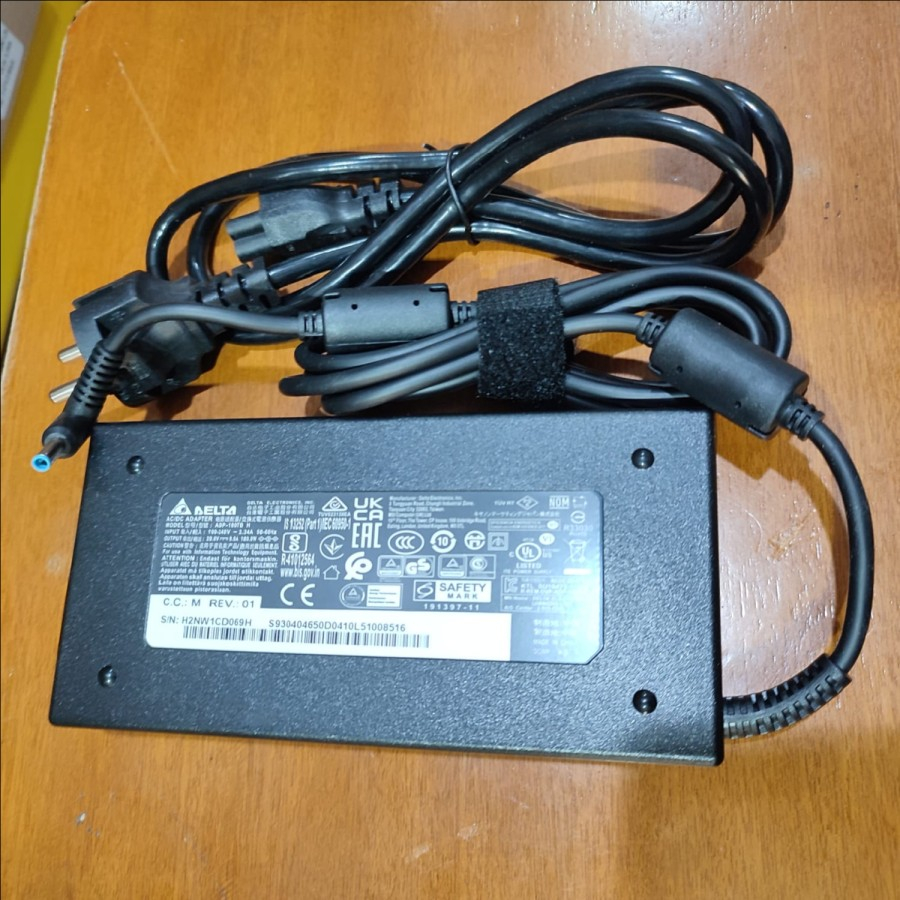 Jual Adaptor KATANA MSI GF75 10UEK-046XRU 180W 20V 9A DC 4.5*30 ...