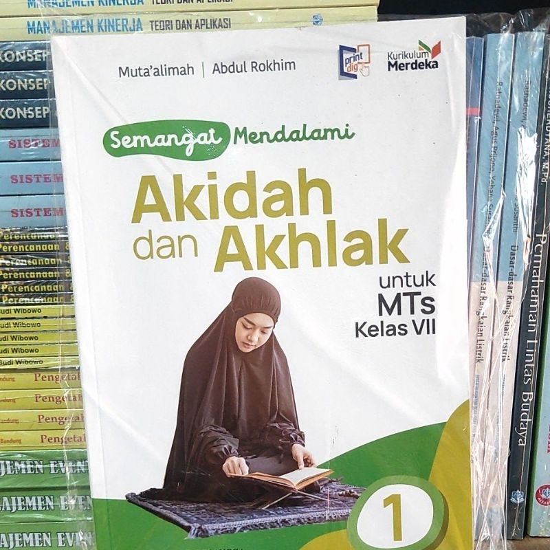 Jual original buku semangat mendalami akidah dan akhlak untuk Mts kelas 1 kurikulum merdeka ...