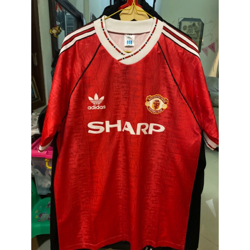 Jual Jersey MU Retro High Quality | Shopee Indonesia