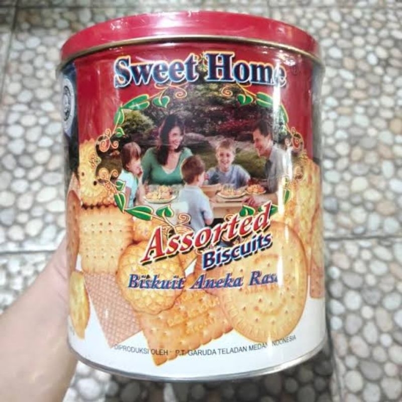 Jual BISKUIT KALENG SWEET HOME ASSORTED ANEKA RASA 400GR - ROTI KALENG ...