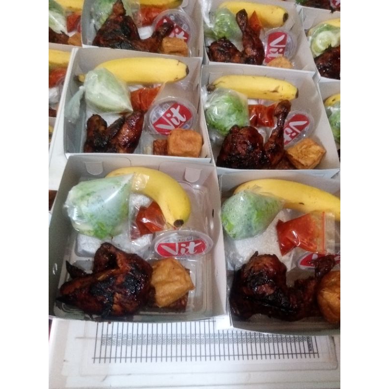 Jual 10 paket catering nasi box/nasi kotak/ayam bakar madu | Shopee Indonesia