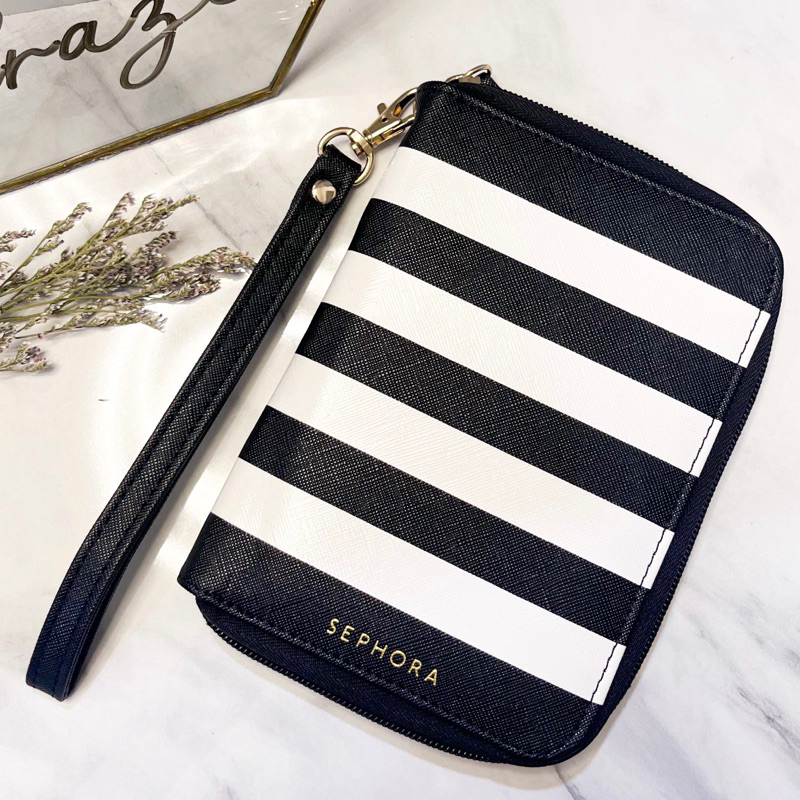 Jual SEPHORA Travel Passport & Card Case | Shopee Indonesia
