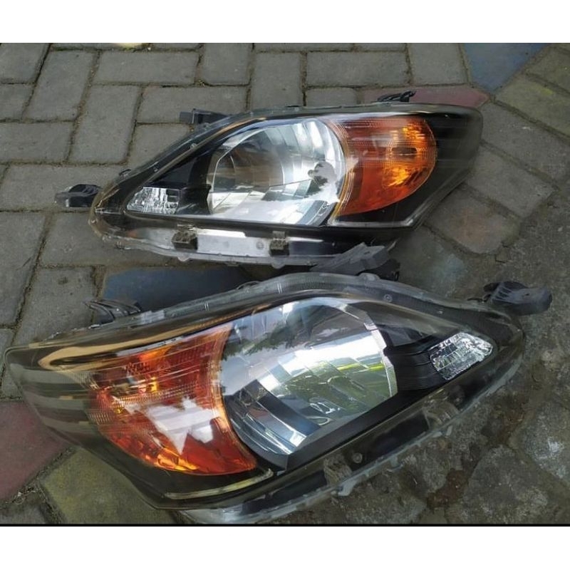 Jual Headlamp grand innova 2012-2015 smoke orange (Baru) | Shopee Indonesia