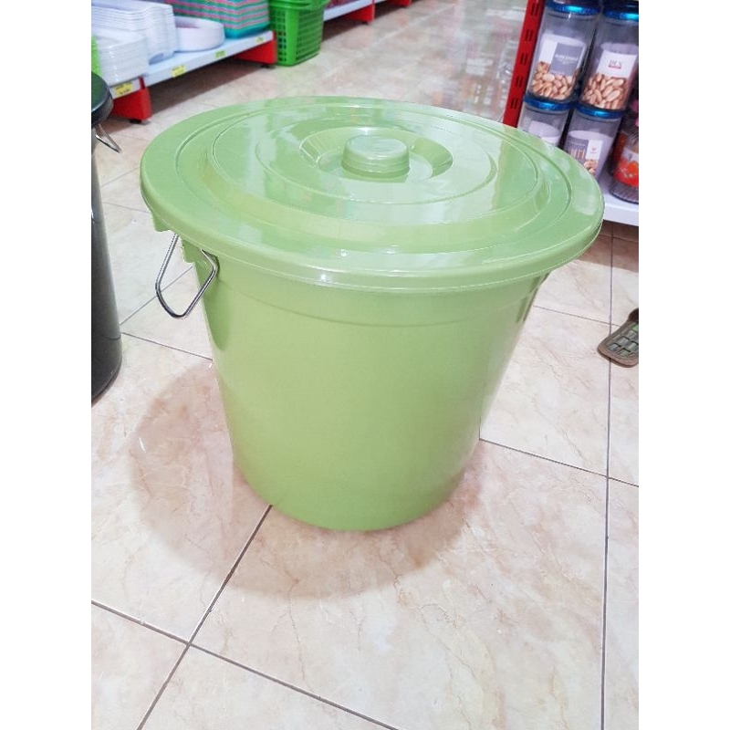 Jual Ember plastik tutup giokstar/Ember 40 liter | Shopee Indonesia