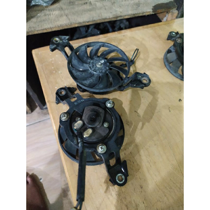 Jual Kipas Radiator Vixion R15 jupitet Mx Xabre Yamaha original copotan ...