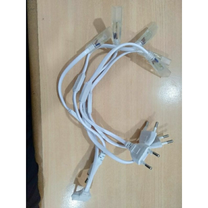 Jual socket colokan lampu led strip adaptor led strip | Shopee Indonesia Jual socket colokan lampu led strip adaptor led strip | Shopee Indonesia